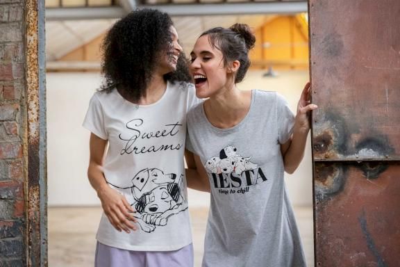Top Licensed Apparel & Accessories | 150+ Brands | Erve